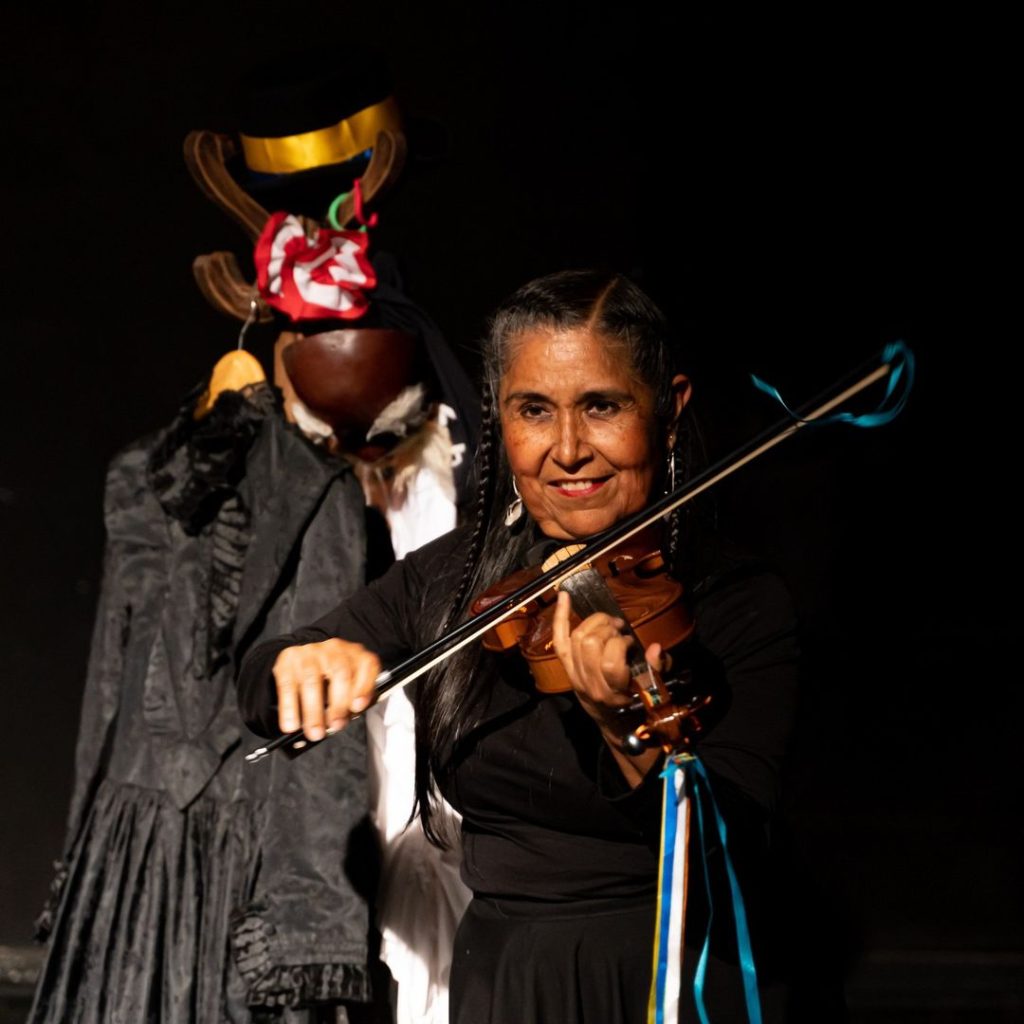 María J. – Yuyachkani